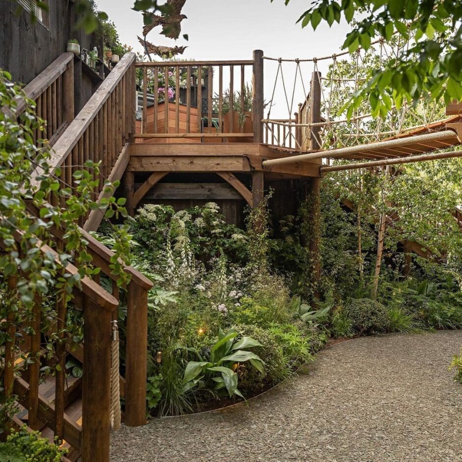 In praise of the trade stands at the RHS Chelsea Flower Show
